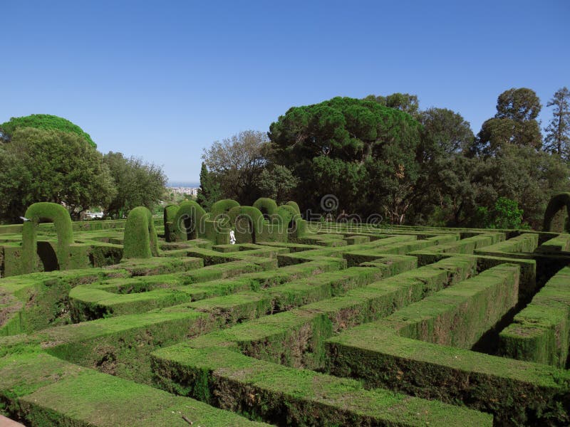 English labyrinth stock photo. Image of disoriented, investors - 19776132