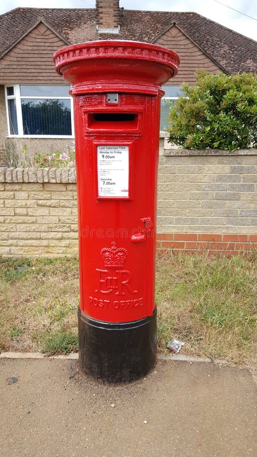 English Royal Mail Post Box Stock Photo - Image of mail, royal: 56418482