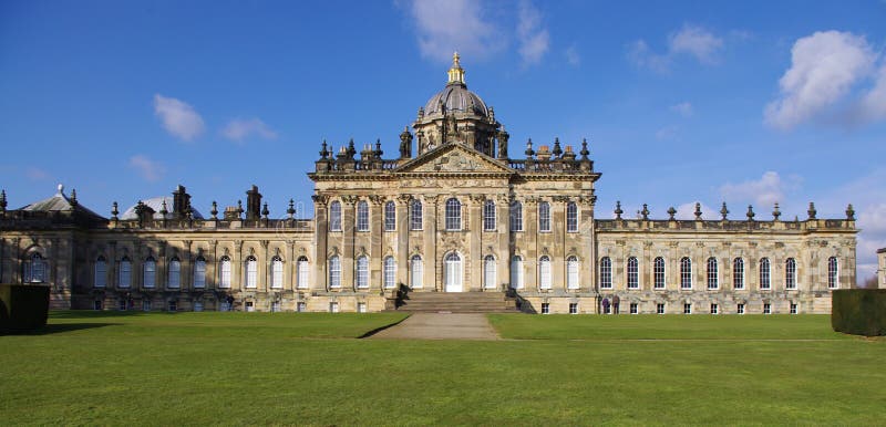 English Stately Home editorial photography. Image of home - 13148502