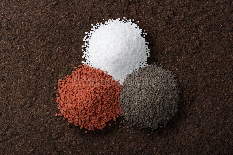 Engrais Chimiques . Azote Phosphate Potassium Npk Photo stock - Image ...