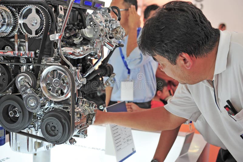 Enjin CAMPRO CFE editorial image. Image of speed, chrome - 23875950