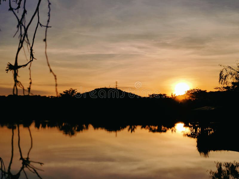 Enjoy Every Sunset. Look Forward To Every Sunrise Stock Photo - Image ...