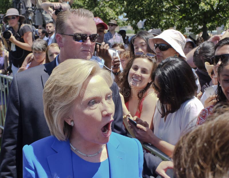 Hillary Greets Supporters editorial image. Image of politician - 65445325