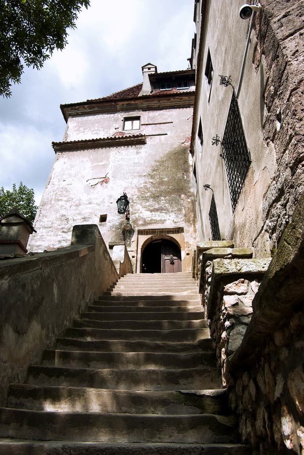 Entrada del castillo foto de archivo. Imagen de arco - 15412942
