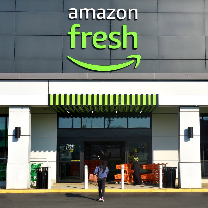 Entrance of Amazon Fresh Store Editorial Stock Photo - Image of company ...
