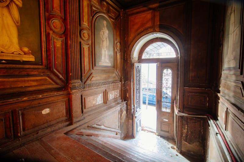 Entrance Hall in Old Abandoned Mansion Editorial Stock Image - Image of ...