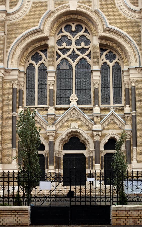 Entrance of Synagogue in Szeged Stock Image - Image of building, jewish ...