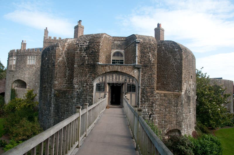 Entrance to the castle stock image. Image of architecture - 24760667