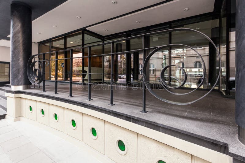 Entrance To Contemporary Building Stock Photo - Image of commercial ...