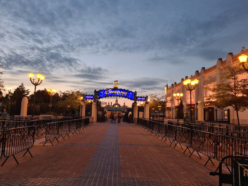 Entrance To Disneyland Paris Editorial Stock Photo - Image of sunset ...