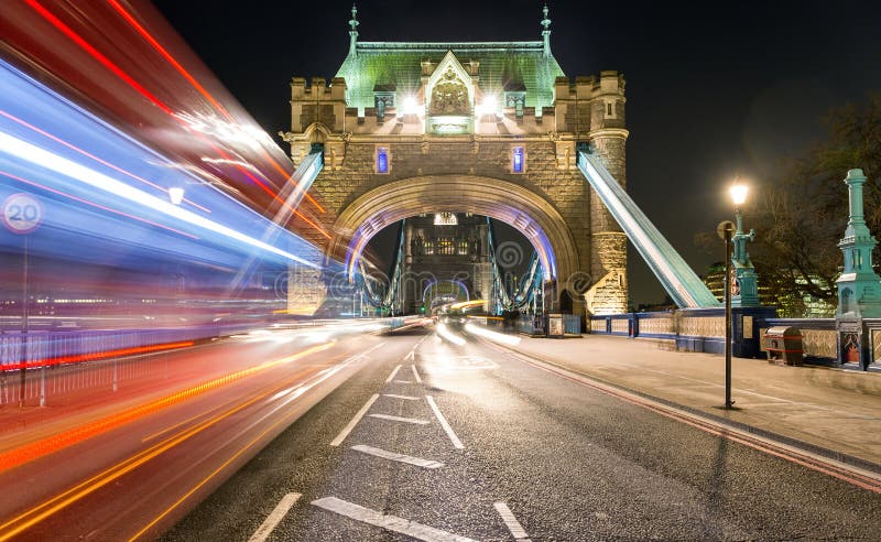Entrance of Tower Bridge in London by Night Stock Photo - Image of ...