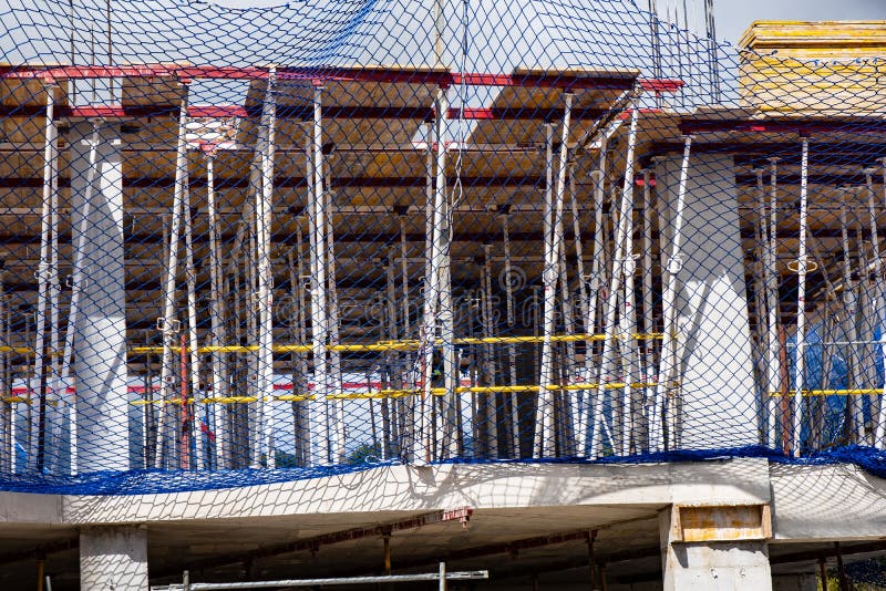 Entretoises Sur Un Chantier Photo stock - Image du placer, faisceaux ...