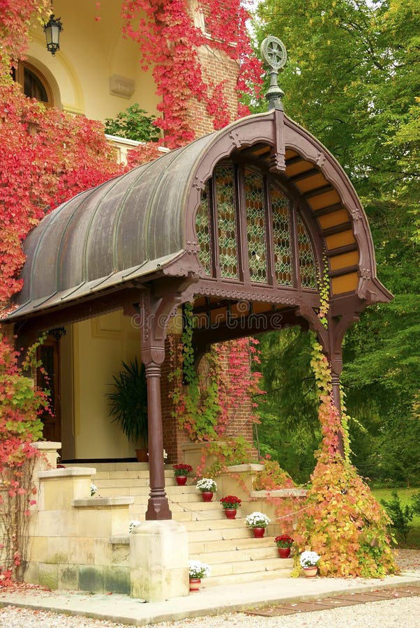 Entry Decorated with Flowers Stock Image - Image of archway, orange ...