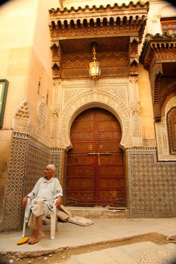 Mosque door entrance stock image. Image of moroccan, arch - 24420869