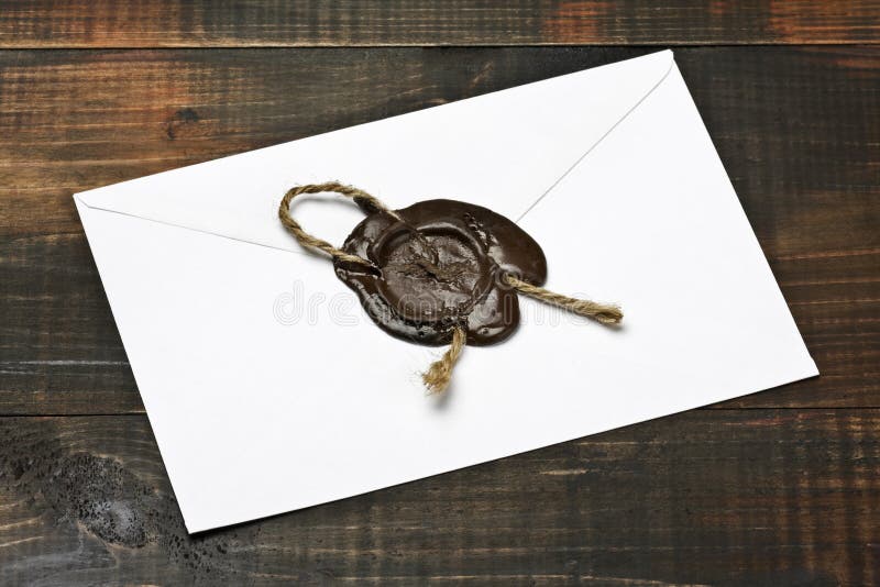 Envelop met de pers stock afbeelding. Image of symbool - 18251981