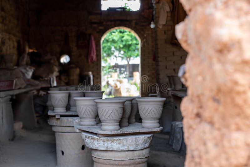 Environment of Traditional Pottery Factory Stock Image - Image of ...
