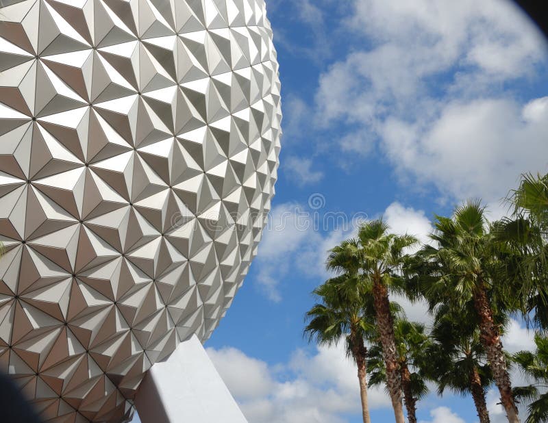 Spaceship Earth at Epcot Center in Orlando Florida Editorial Stock ...