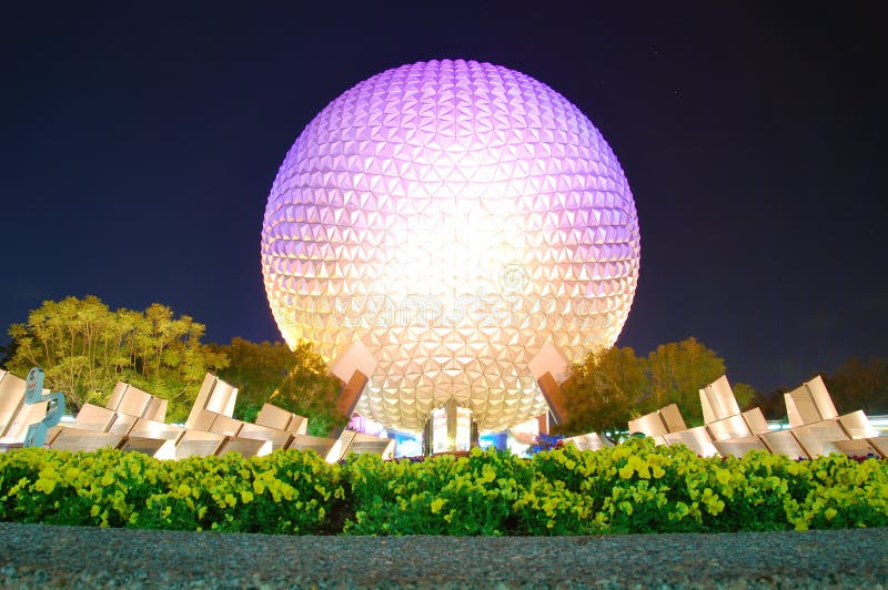 Epcot Globe at night time editorial image. Image of mark - 13172645
