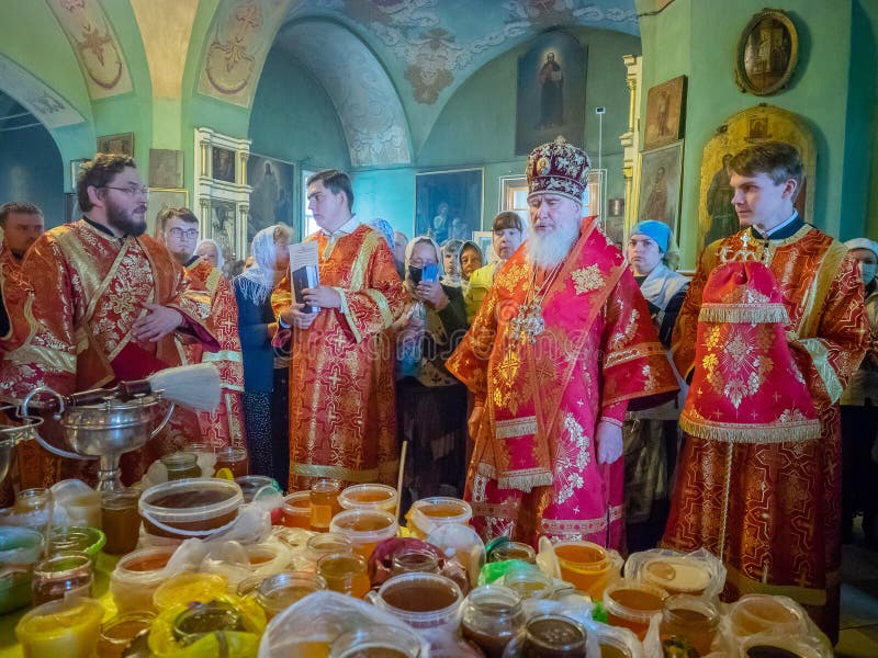 Episcopal Liturgy, Divine Service and Procession with the Consecration ...