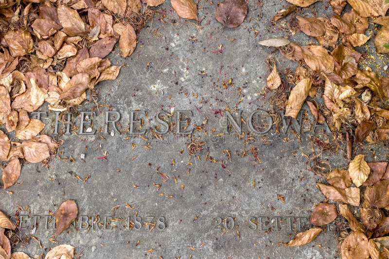 Epitaph in autumn stock image. Image of cemetery, funeral - 72975167