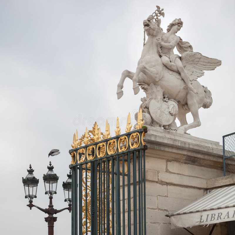 Equestrian statue in Paris stock image. Image of european - 72267255