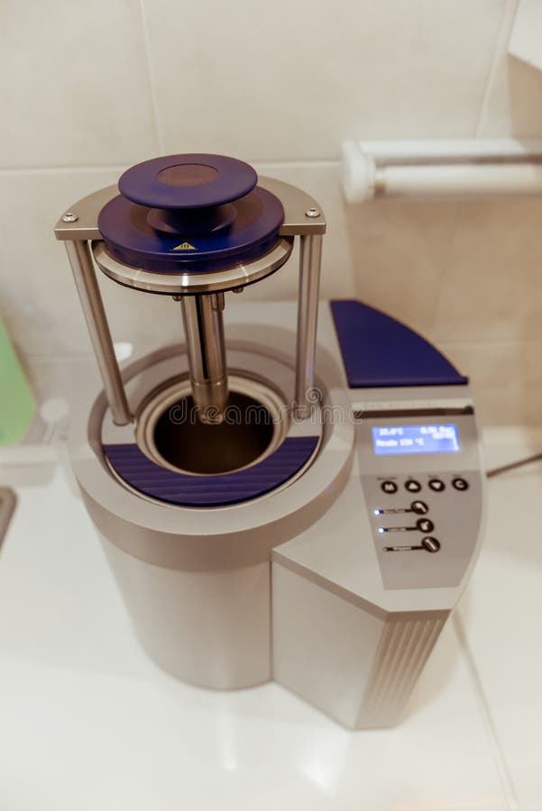 Tooth caries stock illustration. Illustration of health - 952914