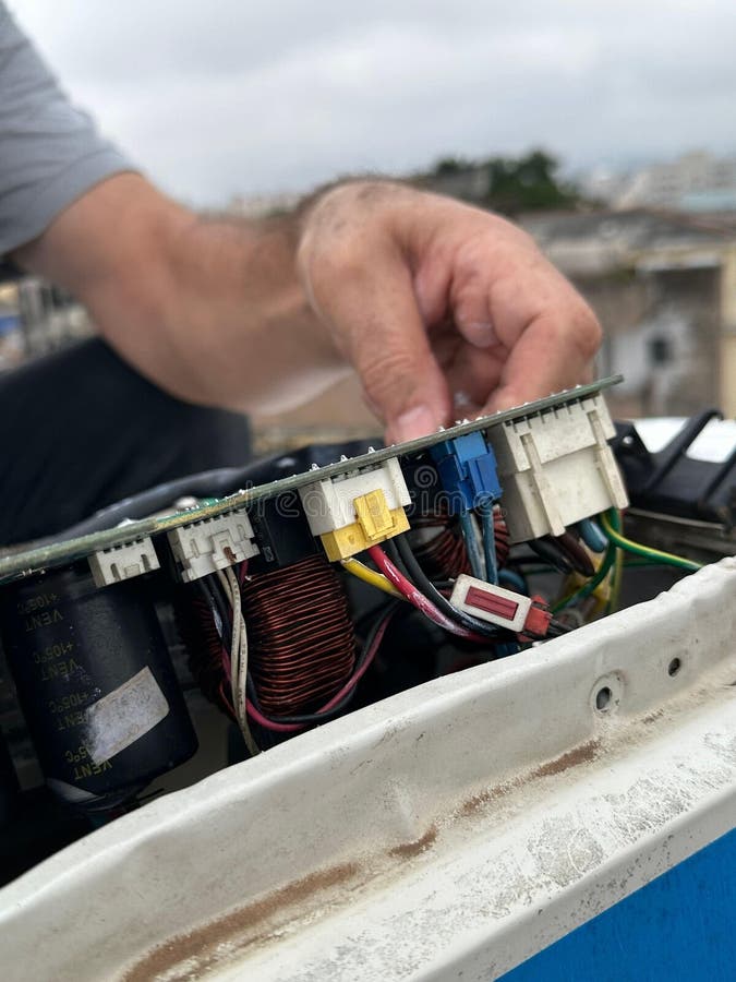 Equipment maintenance stock photo. Image of placa, limpeza - 355857366