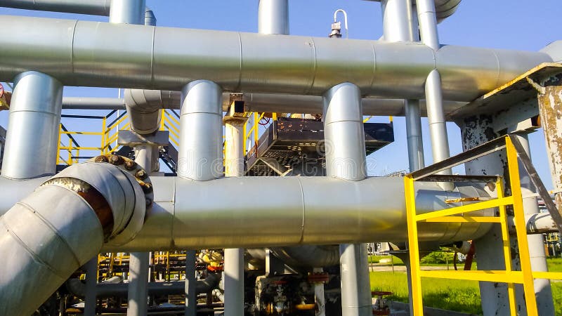 Equipment oil fields stock photo. Image of combustion - 140344146