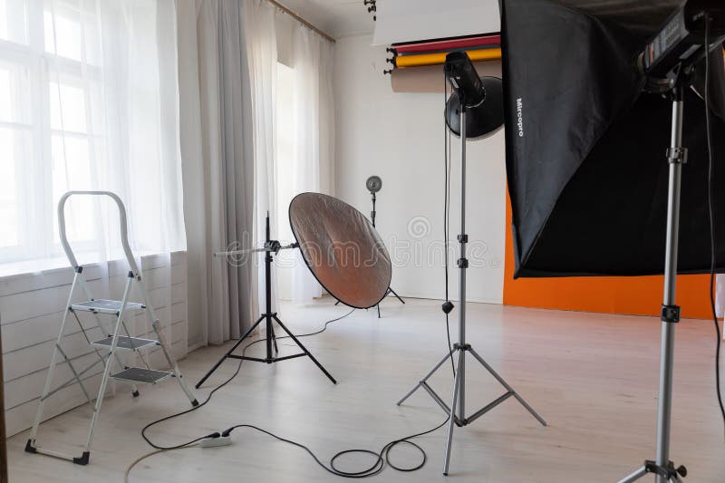 Equipment for a Photographer in a Photo Studio Light and Backgrounds ...