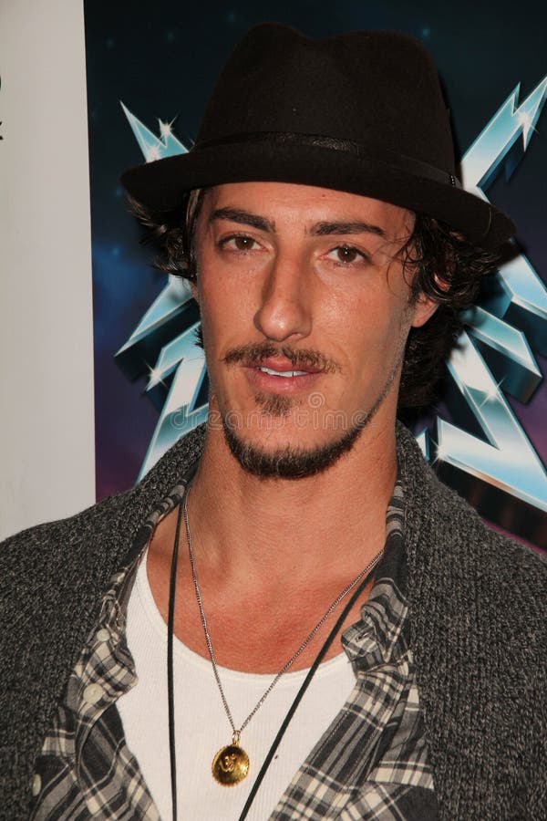 Eric Balfour, der FELSEN redaktionelles bild. Bild von felsen - 34642695