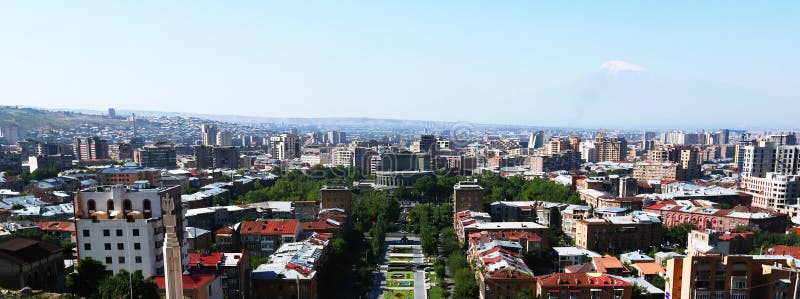 Panorama von Eriwan-Stadt stockbild. Bild von tourismus - 34644725