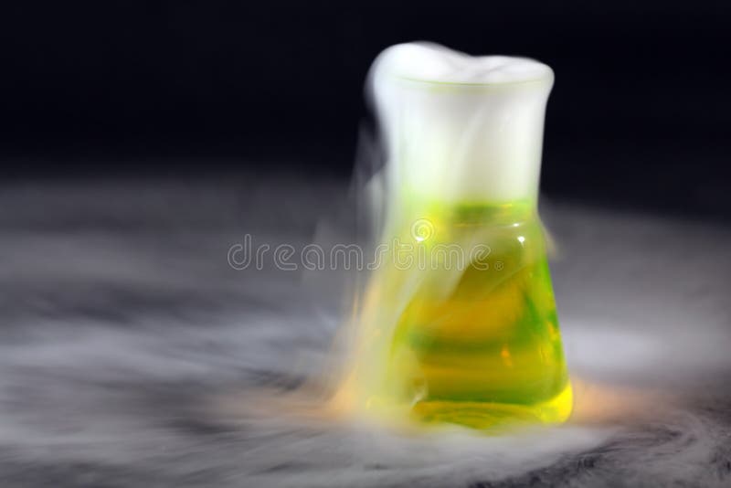 Erlenmeyerr Flask Fog Stock Photos - Free & Royalty-Free Stock Photos ...