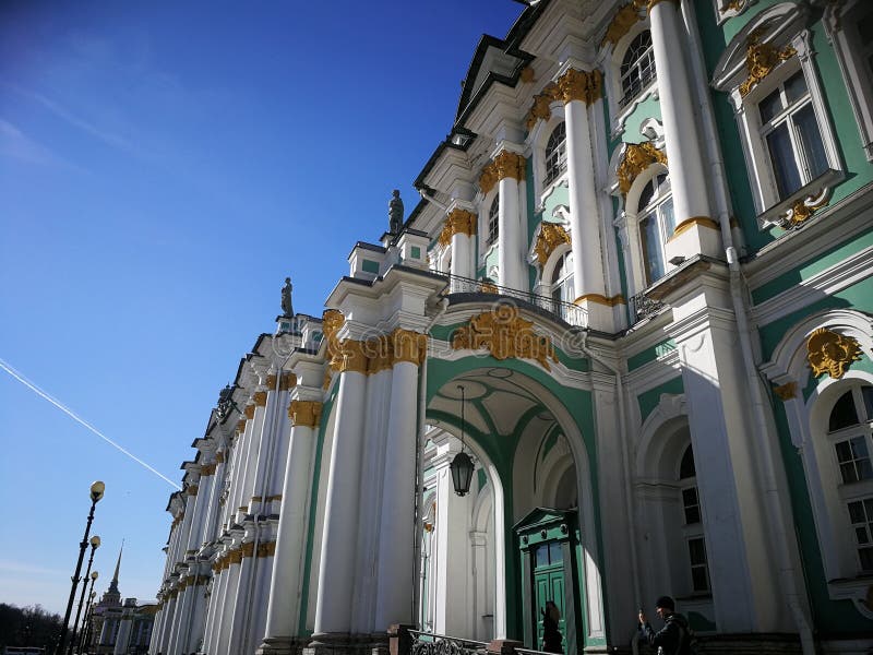 Ermitage foto editorial. Imagen de cielo, arte - 113908841