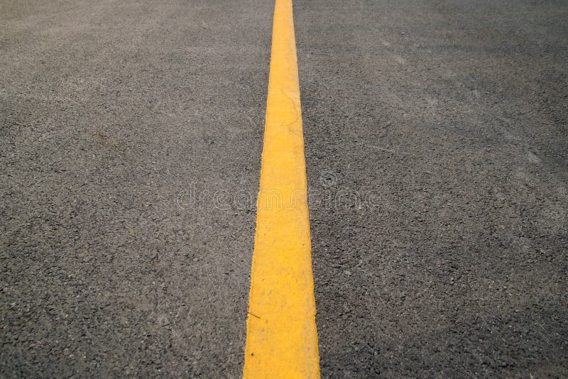 Yellow line traffic symbol stock image. Image of close - 15380905