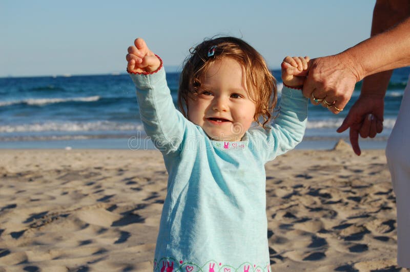 Erste Schritte stockfoto. Bild von fähigkeiten, hände - 10931658