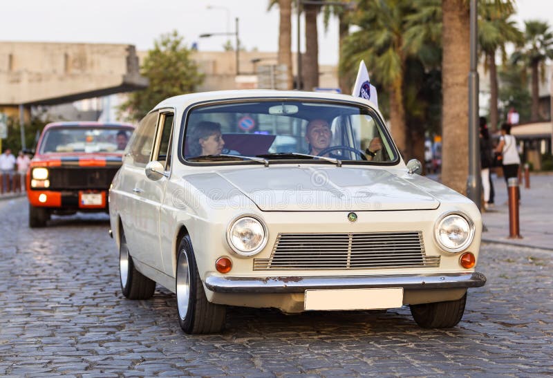 Erstes Türkisches Auto Anadol Redaktionelles Stockfoto - Bild von ...