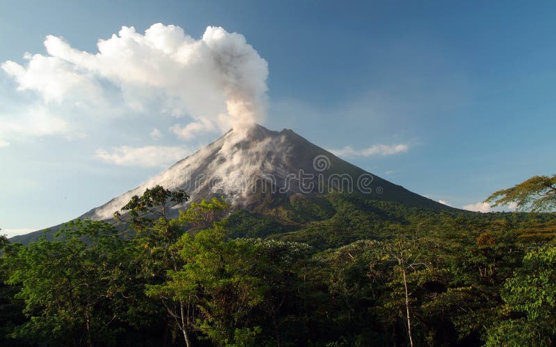 Eruption on Arenal Volcano,Costa Rica Stock Image - Image of volcano ...