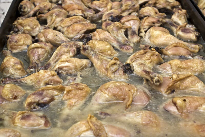 Es mucha comida imagen de archivo. Imagen de coma, asador - 21059479