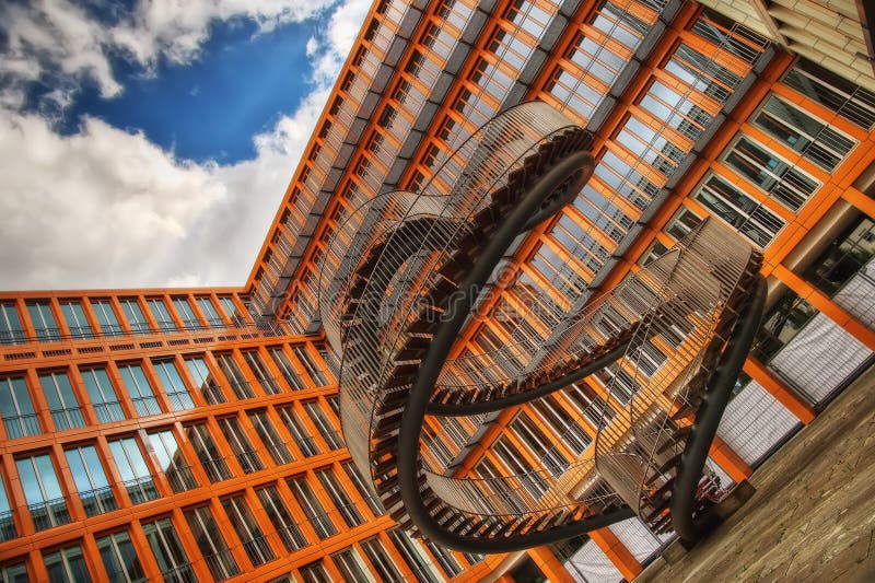 Escadaria Infinita Em Uma Galeria De Arte Imagem de Stock - Imagem de ...