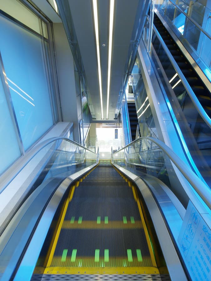 Escalator in Department Store Stock Image - Image of glass, bright ...