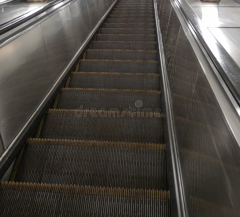 770 Escalator Texture Background Stock Photos - Free & Royalty-Free ...