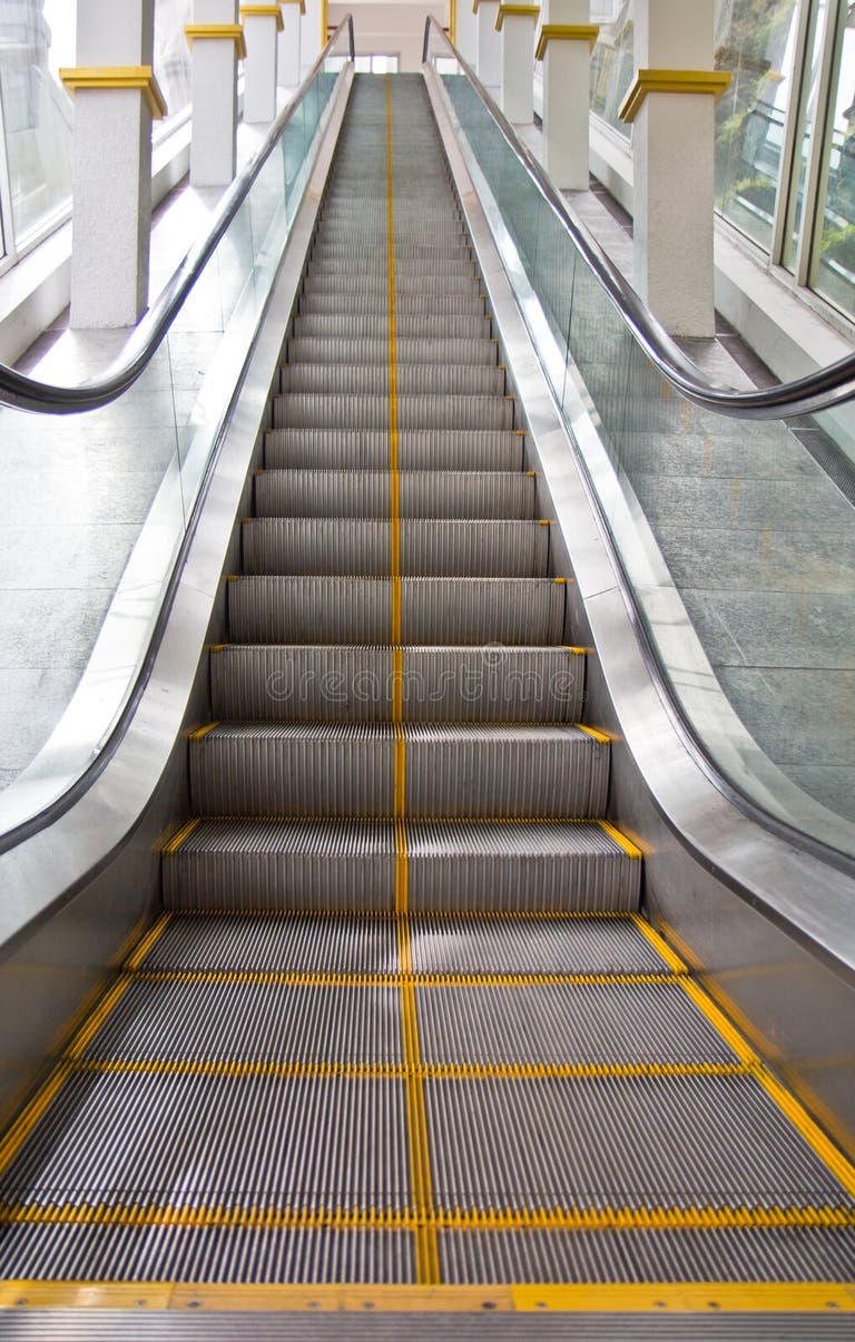 1,173 Escalator Texture Stock Photos - Free & Royalty-Free Stock Photos ...