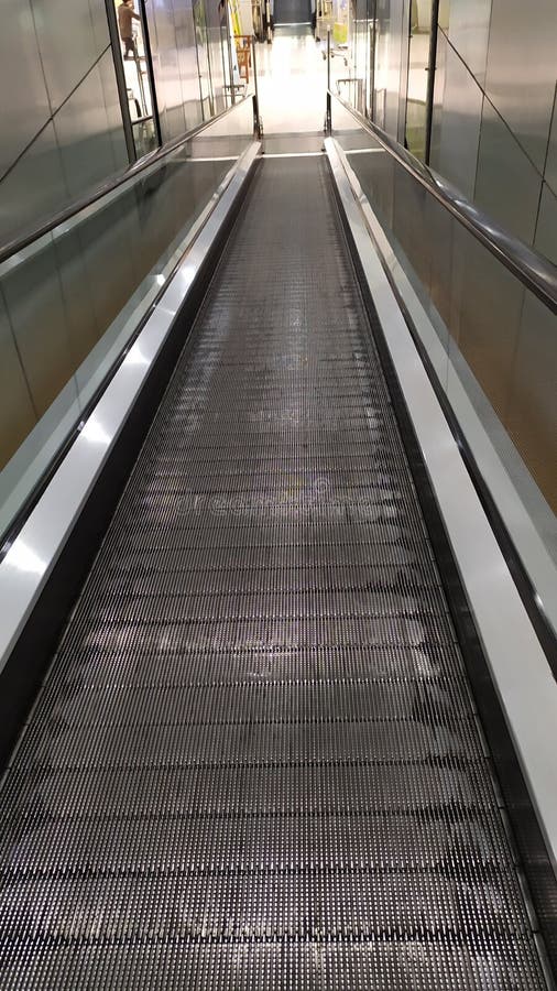 Escalator steps stock photo. Image of metallic, moving - 16251784
