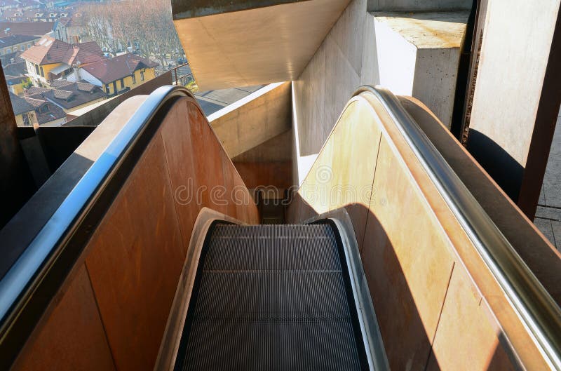 Escalators stock photo. Image of motorized, steps, descend - 31733736