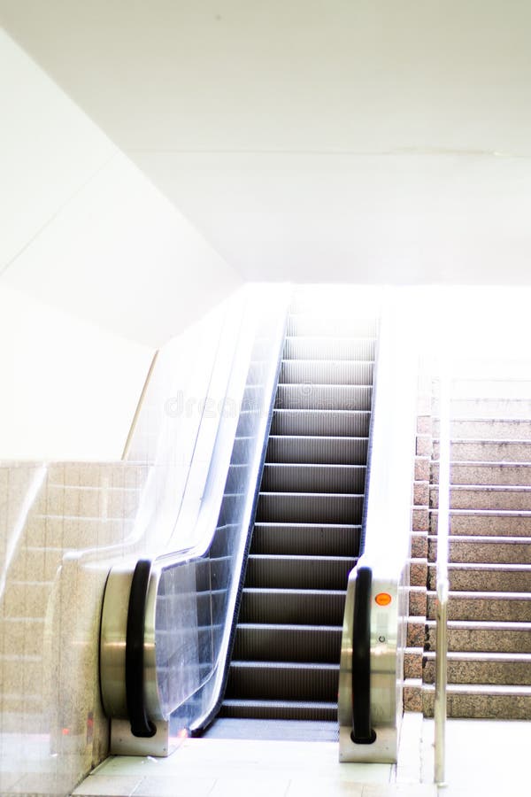 Cross Escalators Stock Photos - Free & Royalty-Free Stock Photos from ...