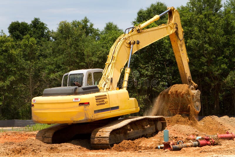 Escavador do Backhoe foto de stock. Imagem de cubeta - 15103928
