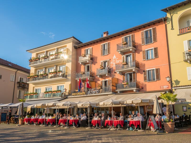 Lago Maggiore En Locarno, Suiza Imagen de archivo editorial - Imagen de ...