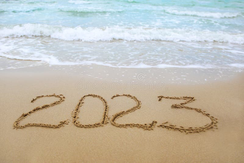 Escrito En 2023 Sobre El Mar De Arena Imagen de archivo - Imagen de ...