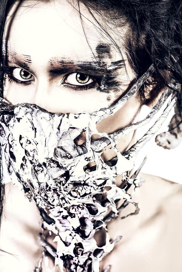 Escuálido foto de archivo. Imagen de miedo, diablo, garras - 34108954