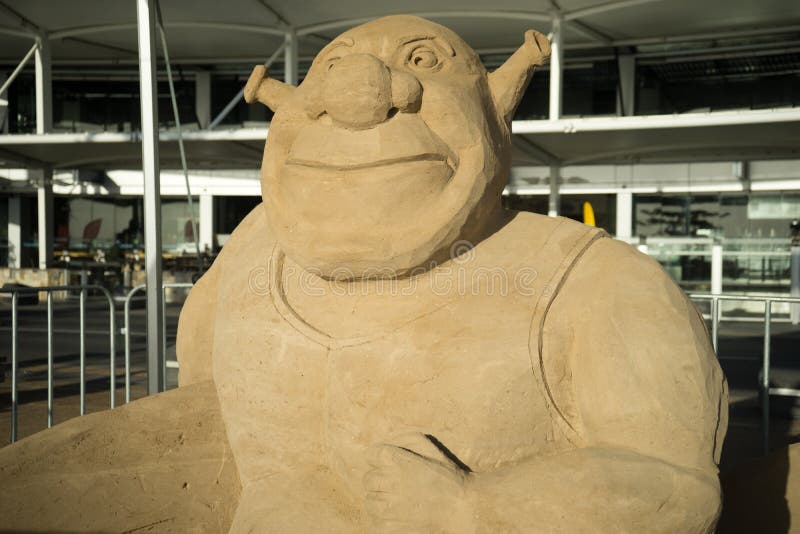 Personaje De Dibujos Animados De Shrek Imagen editorial - Imagen de ...